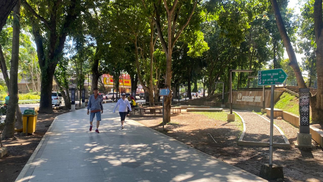 Intip Fasilitas Jogging Track di Kambang Iwak Palembang, Proyek ...