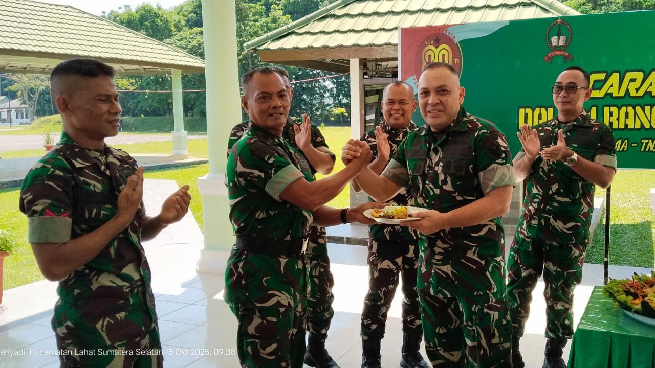 Acara syukuran HUT TNI ke 80 dilaksanakan di Pendopoan Satdik Secata ...