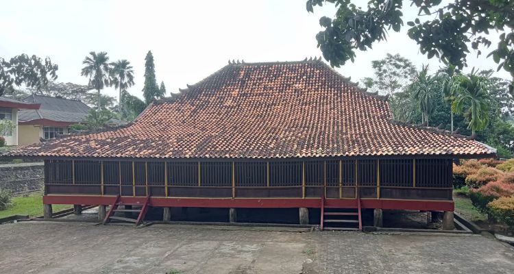 Rumah Limas: Warisan Agung Palembang yang Hidup di Tengah Zaman