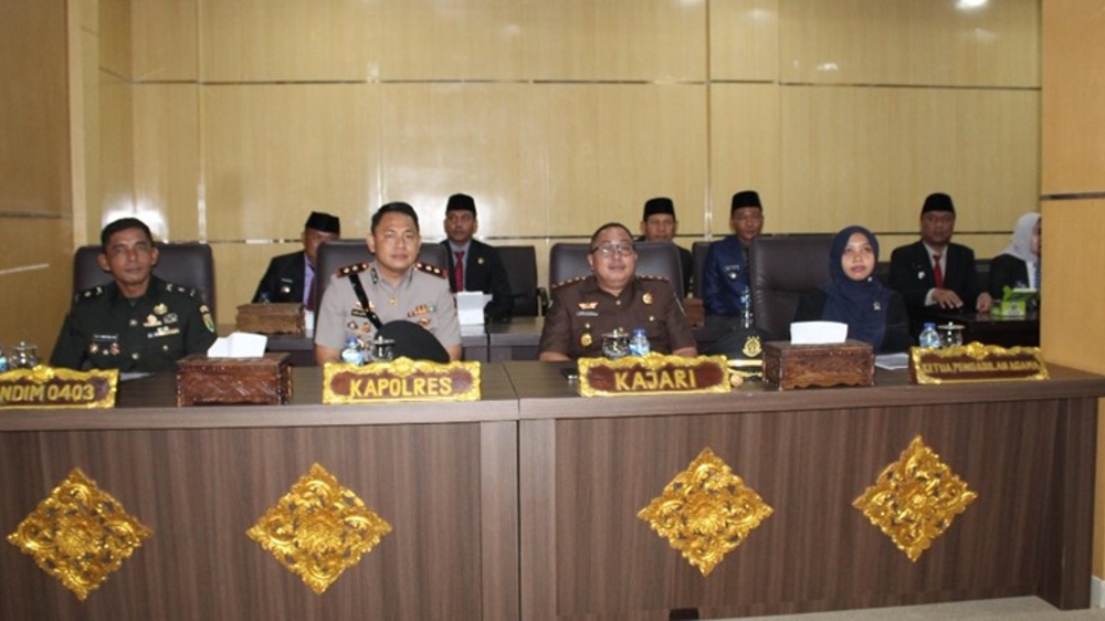 Kajari OKU Timur Hadir Dalam Agenda Rapat Paripurna Ke-11 DPRD OKU ...