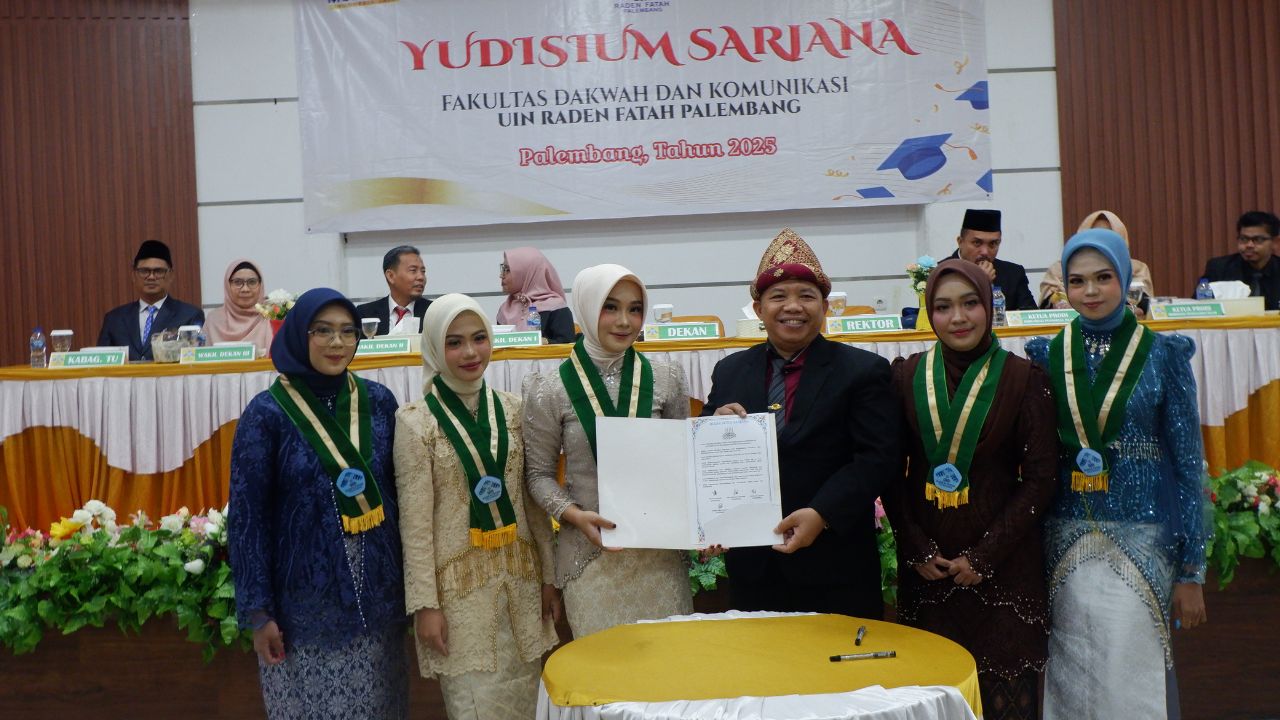 SIMAK! Begini Pesan Dekan FDK UIN Raden Fatah Palembang Dalam Prosesi ...