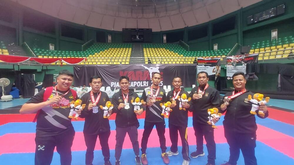 MANTAP! Tim Karate Polda Sumsel Catatkan Prestasi di Piala Kapolri Cup ...