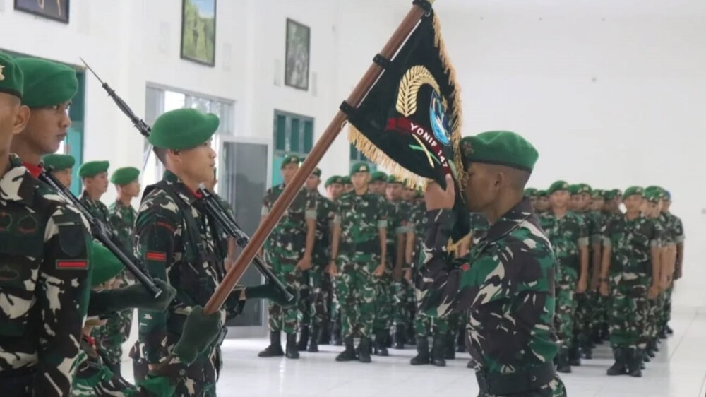 Ada Tradisi Penerimaan Warga Baru di Yonif 147 Ksatria Garuda Jaya ...